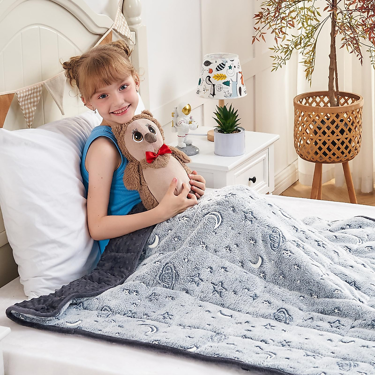 yescool Weighted Blanket 5 Pounds Weighted Lap Blanket, Glow in The Dark Star Heavy Blanket for Sleeping, Washable Warm Minky Weighted Throw Blanket for 40-60lbs, 36"x48"