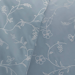 SouthShore FINE LIVING Sweetbrier Collection, 300 Thread-Count, Premium Quality Single-Ply, Long Staple Cotton Sateen Duvet Cover Set, King / California King, Blue