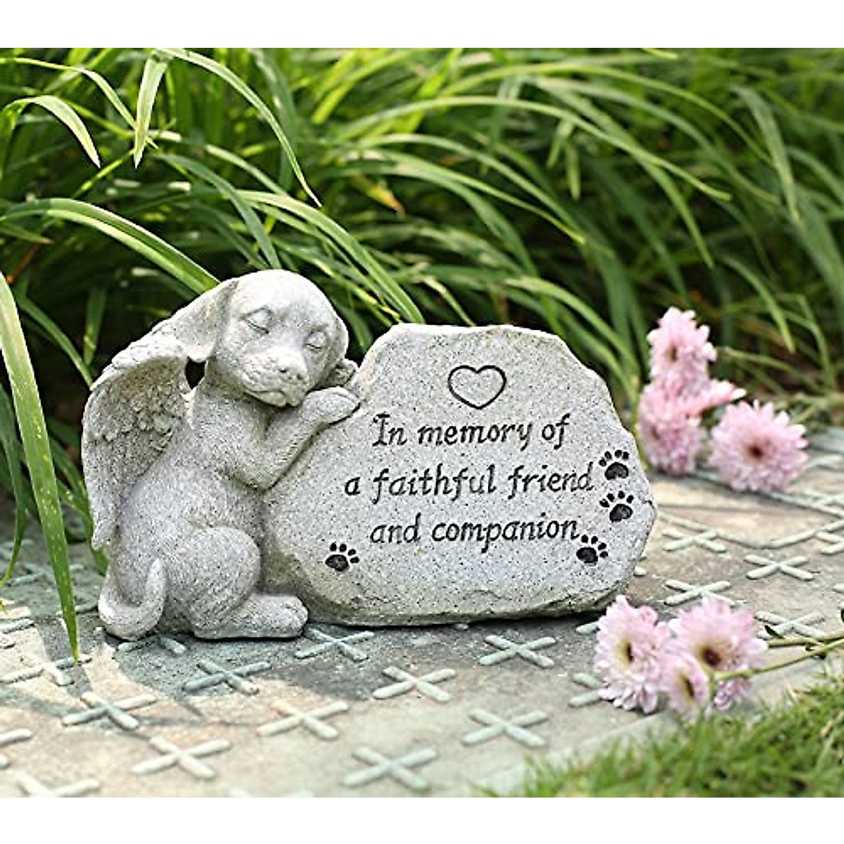 Dog Memorial Stone Statue, Sleeping Dog Angel Figurine Forever in Our Hearts, Dog Grave Markers Outdoor for Deceased Pet, Loss of Dog Memorial Sympathy Gifts Antique Stone Finish 8.86 inch