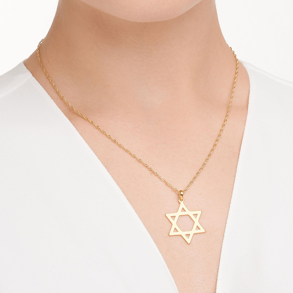 MORGAN & PAIGE 18k Yellow Gold Plated 925 Sterling Silver Star of David Pendant Necklace With 18" Cable Chain