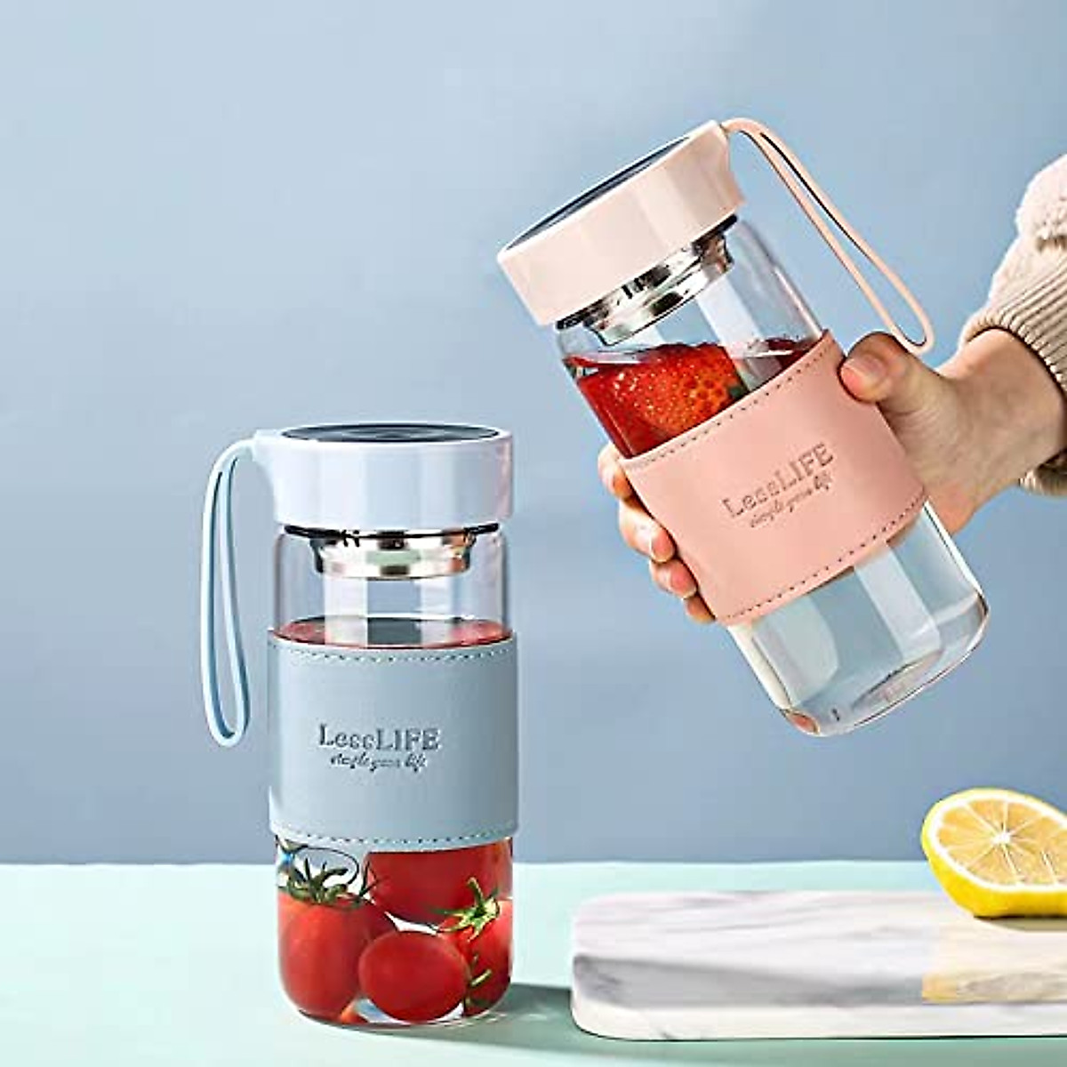 16 oz borosilicate glass water bottle-with sealing cap and Holsters and filters Glass Tea Infuser Bottle- BPA free,Apply to Mountaineering,Go To School,Reusable Portable Glass Bottle (Green)