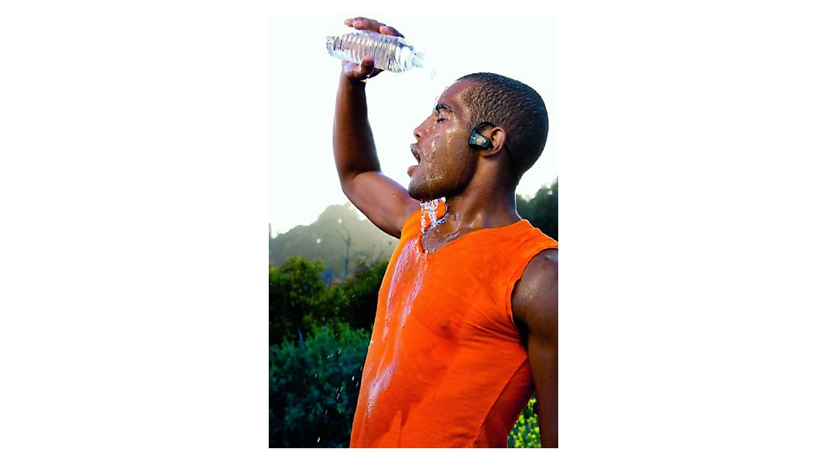 Sony NWZW262MEB Walkman MP3 Player - Wireless, Water-Resistant & Fast ...