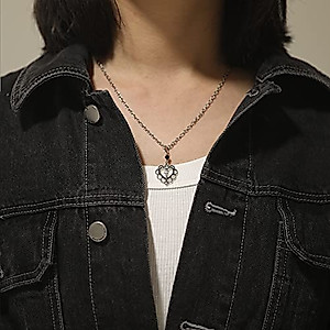 LIRUNQIN 9pcs Y2k Necklaces Fairy Grunge Goth Necklaces Gothic Coquette Aesthetic Emo Alt Chain Choker Heart Cross Fairycore Necklace Alternative Jewelry Set for Women Teen Girls Egirls