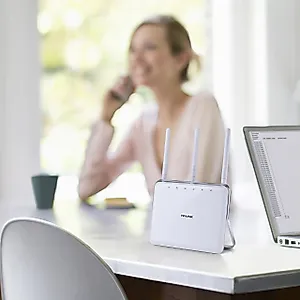 TP-Link AC1750 Wireless Wi-Fi Gigabit Router (Archer C8)