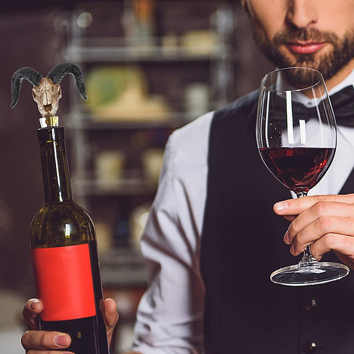 SEWACC 2pcs Decorative Wine Stoppers Animal Skull Champagne Bottle Stopper Gothic Goat Wine Stopper for Christmas Ball Party Bar Black