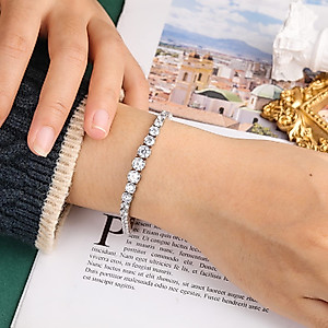 Graduated Cubic Zirconia Tennis Bracelet for Women Men 18K White Gold Plated Graduated CZ Bracelet Size 7.5 inches