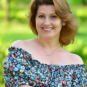 Jewelry&Card 40th Birthday Gifts for Women,40 Year old Birthday Necklaces for Mom Auntie Wife Friend Sister Coworker Four Decade Diamonds Sterling Silver Necklace