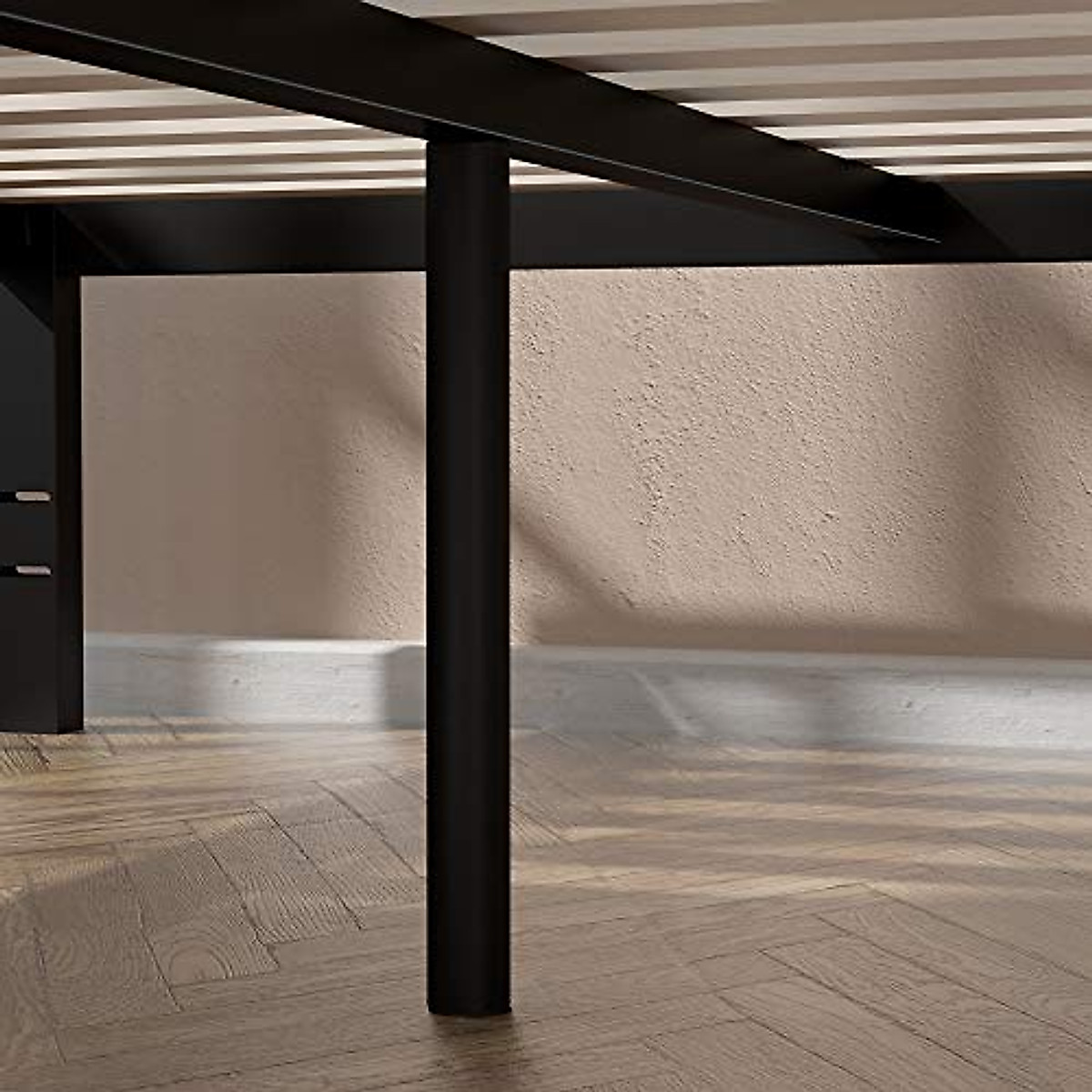 ZINUS Lorrick Metal Platform Bed Frame / Mattress Foundation / Easy, Bolt Free Assembly, Full