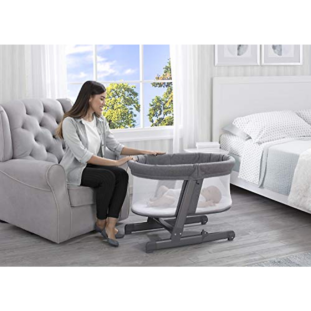 Simmons Kids Oval City Sleeper Bedside Bassinet - Adjustable Height Portable Crib with Wheels & Airflow Mesh, Grey Tweed 31.5x19.7x30 Inch (Pack of 1)