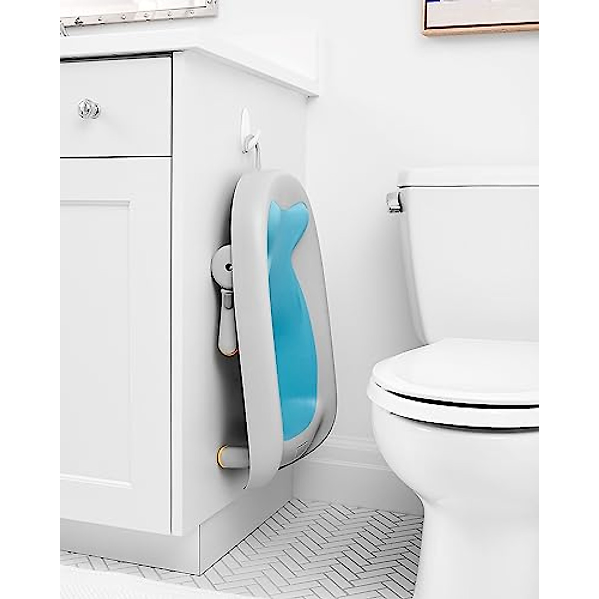 Skip Hop Baby Bath Tub, Moby Recline and Rinse