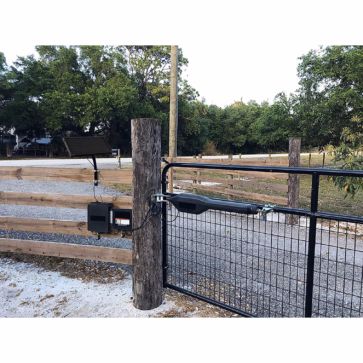 SolarEnz Solar Panel Tubular Mounting Brackets Solar Panel Mounting Pole Support Solar Panels from 5W to 40W