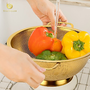 Snailhouse Colander, 3 Quart Stainless Steel Pasta Rice Food Metal Strainer with Handles and Self-draining Base for Kitchen, Gold