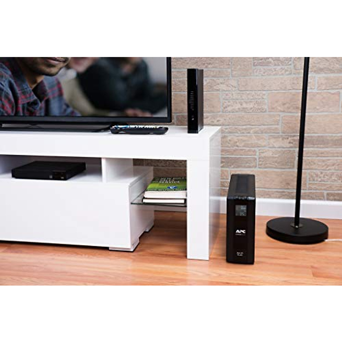 APC BR650MI Back Ups Pro Br 650va 6 Outletsperp Avr Lcd Interface