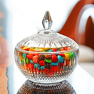 600ml/21oz Large Glass Candy Dish with Lid,Clear Crystal Candy Jar with Lid,Decorative Candy Jar for Candy Buffet, Party, Wedding, Home Decoration,Dishwasher Safe