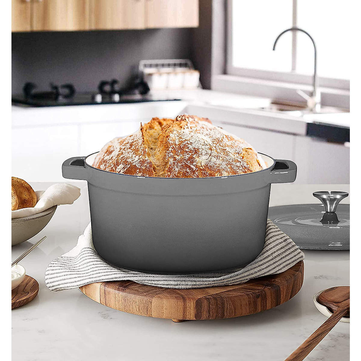 Bruntmor Pre-Seasoned 6.5 qt Enameled Cast Iron Round Dutch Ovens, 6.5 Quart Enameled Cast Iron Dutch Oven Pot With Lid And Handle, Heavy Duty Casserole Dish, Hand Wash Only, Pumpkin Spice