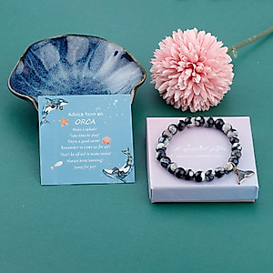 Orca Bracelets for Women Orca Whale Gifts Killer Whale Orca Beaded Charm Orcas Killer Whales Gifts Orca Agate Crystal Bracelet Orca Tail Ocean Beads Bracelet Healing Bracelets Inspirational Gift