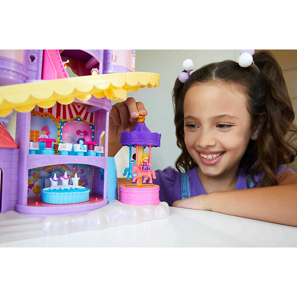 Polly Pocket Dolls & Playset, Rainbow Funland Theme Park with 2 Unicorns, Polly & Shani Micro Dolls, 25 Surprise Accessories