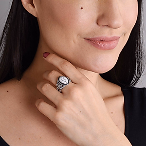 American West Jewelry Sterling Silver Women's Ring White Howlite Gemstone Native-Inspired Flower Design Size 7