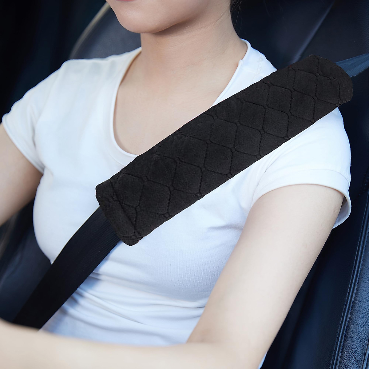 MOONET Auto Seat Belt Shoulder Protector Harness Pad, Soft Skin-Friendly Universal Seatbelt Cover for More Comfortable Driving, Multipurpose for Handbag Carmera Backpack Straps,2pc(Black)