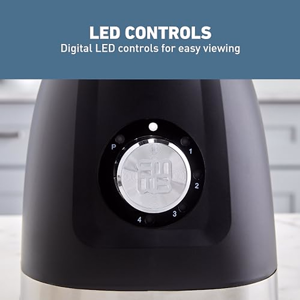 West Bend Blender with 48-Ounce Blending Jar and 20-Ounce Travel Cup, Compact Design with Dial Control, 700-Watts, Black