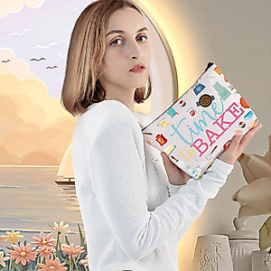 LEVLO Baker Travel Zipper Pouch Bag Baking Gift For Bake Lover Time To Bake Zipper Pouch Bag For Culinary School Graduation (Time To Bake)