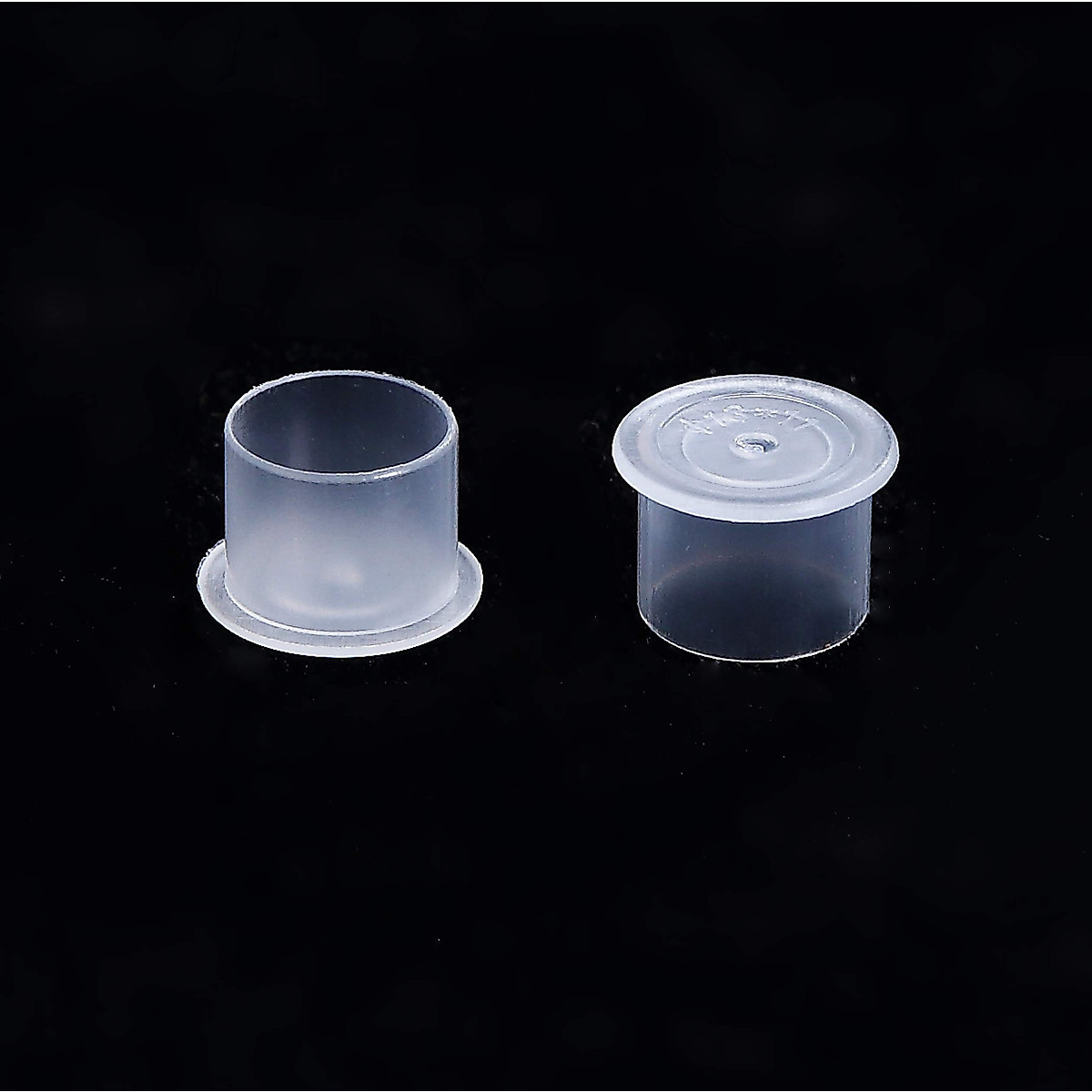 Tattoo Ink Caps Medium,1000pcs White Plastic Disposable Tattoo Ink Cups with Base,Makeup Tattoo Pigment Ink Cap Sizes 13mm Medium for Tattoo Ink,Tattoo Kits,Tattoo Supplies (M)