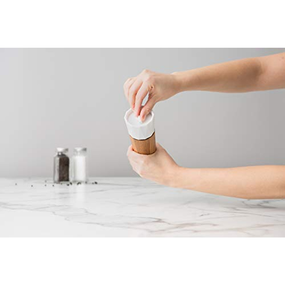 Chef'n Salt and Pepper Mill, 8 inch, Wood