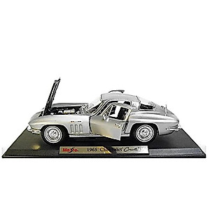 1965 Corvette Sting Ray 1:18 Scale Diecast Model by Maisto