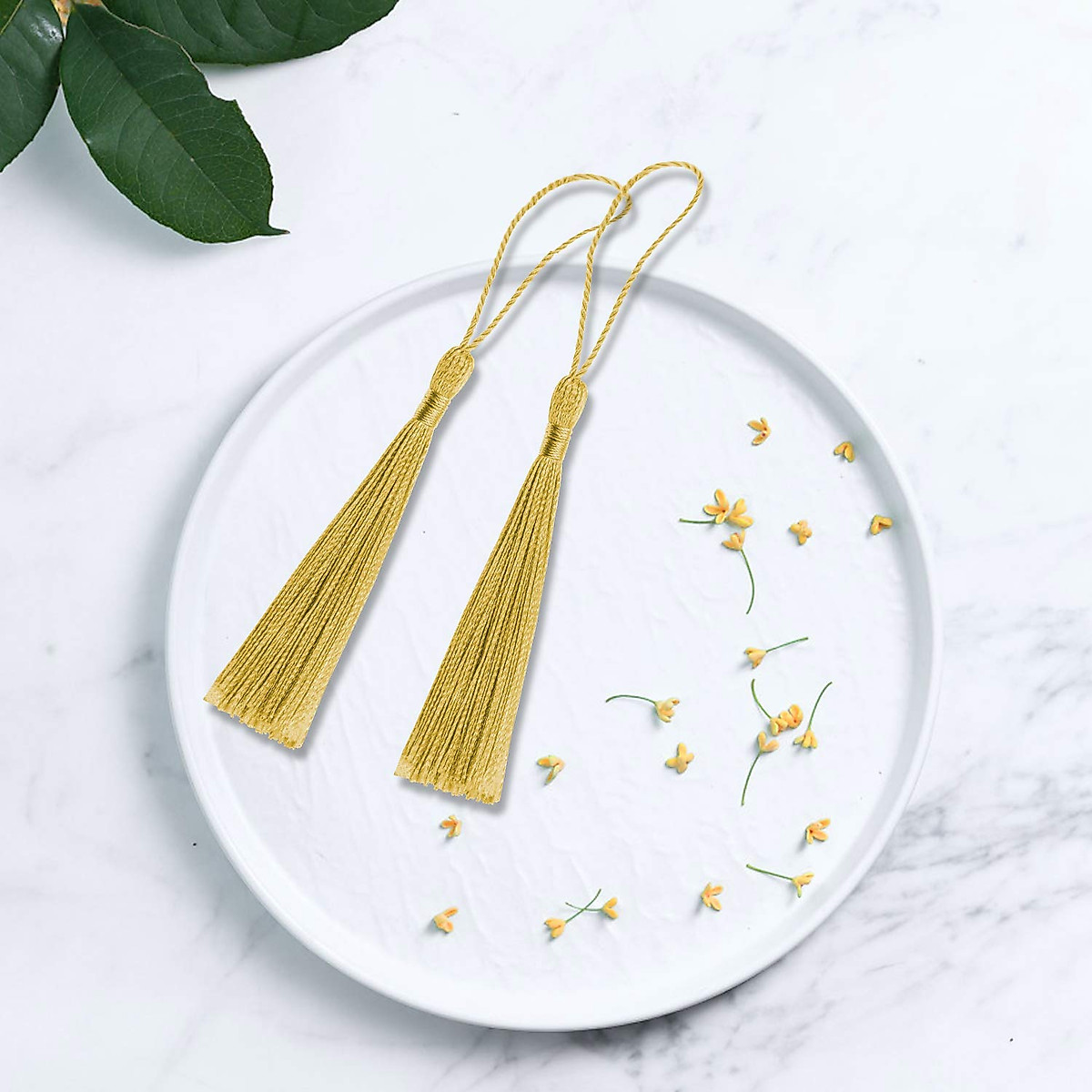 VAPKER 30 Pieces Gold Tassels 13cm/5-Inch Silky Handmade Soft Mini Tassels Floss Bookmark Tassels with 2-Inch Cord Loop for Jewelry Making, DIY Projects, Bookmarks