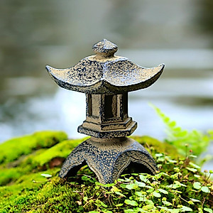 Yardwe Miniature Pagoda Statue Zen Garden Pagoda Mini Pavilion Pagoda for Chinese Japanese Micro Landscape Plant Pot Bonsai Aquarium Decoration