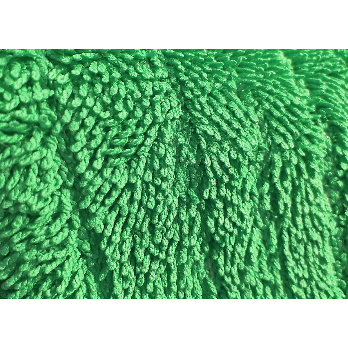 Green Monster - 72" Twisted-Loop Microfiber Dust Mop Kit: Superior Cleaning for Large Spaces