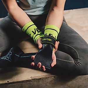 Velites Professional Athlete Hand Grips for Crosstraining or High-Intensity Training | QUAD CARBON Hand Grips for Men and Women Athletes (Large)