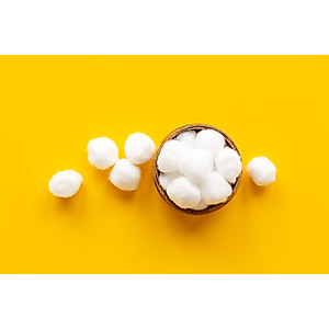 DecorRack 300 Small Cotton Balls for Make-Up, Nail Polish Removal, Pet Care, Applying Oil Lotion or Powder, Made from 100% Natural Cotton, Soft and Absorbent for Household Needs (300 Count)