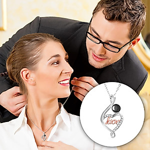 Onory Gifts for Mom From Daughter Son Mother's Birthday Gift Box Set, Present for Wife Grandma Necklace for Mom Wife Sister Girlfriend Friend Female (Pink)