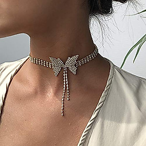 Aomcisi Sexy Shining Crystal Full Rhinestone Choker Crystal Butterfly Choker for Lady Party Jewelry (Silver)