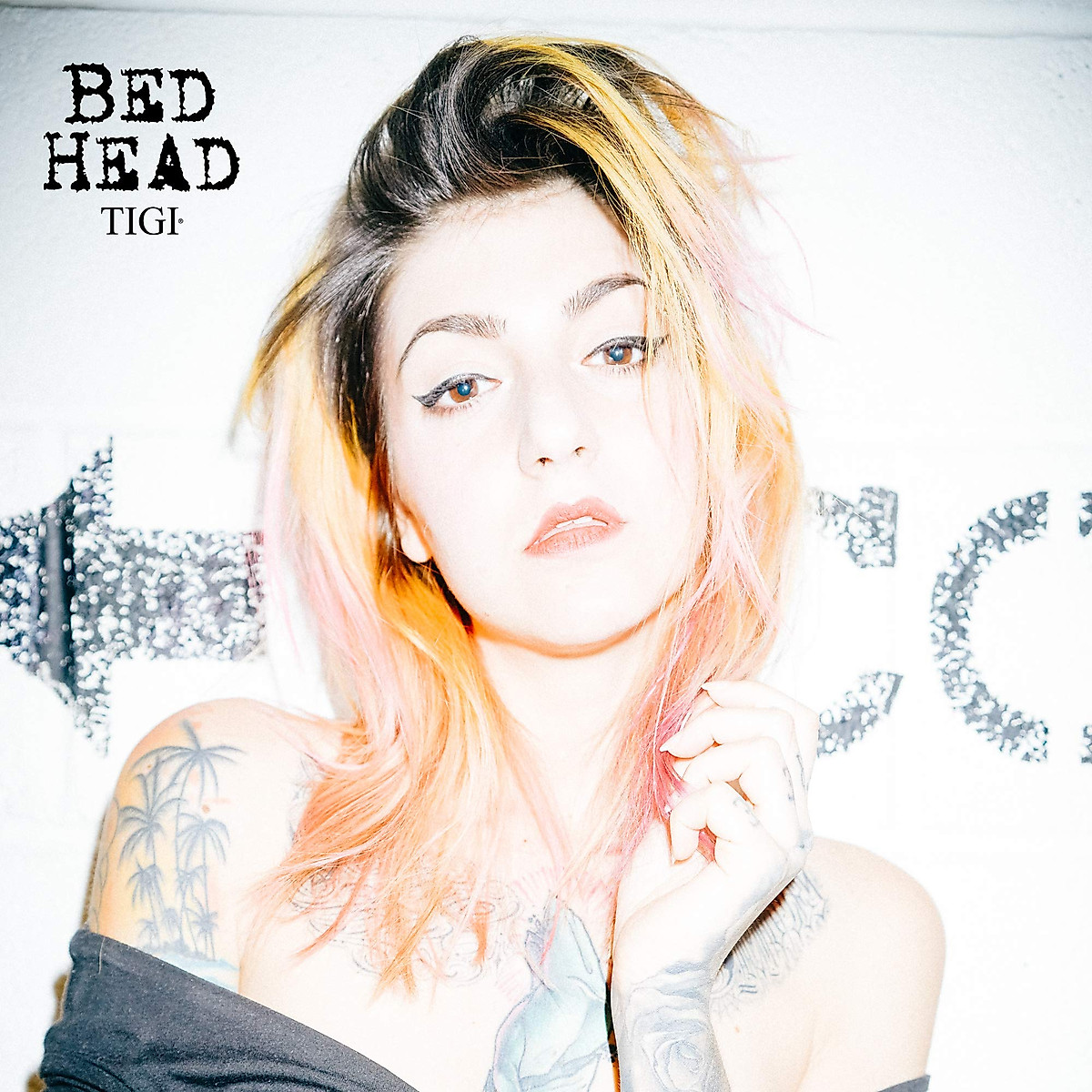 TIGI Bed Head Moisture Maniac Shampoo - For Lightweight Moisture, Replensishes Shine & Smoothness, Moisturizes Hair, For All Hair Types, 25.36 oz (Pack of 1)