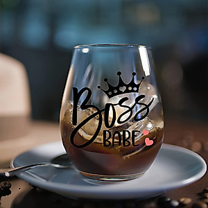 DYJYBMY Boss Babe 15oz Wine Glass, Perfect Gifts Idea for Girl Boss Female Entrepreneur, Bosses Day Christmas Birthday Retiremen Gifts