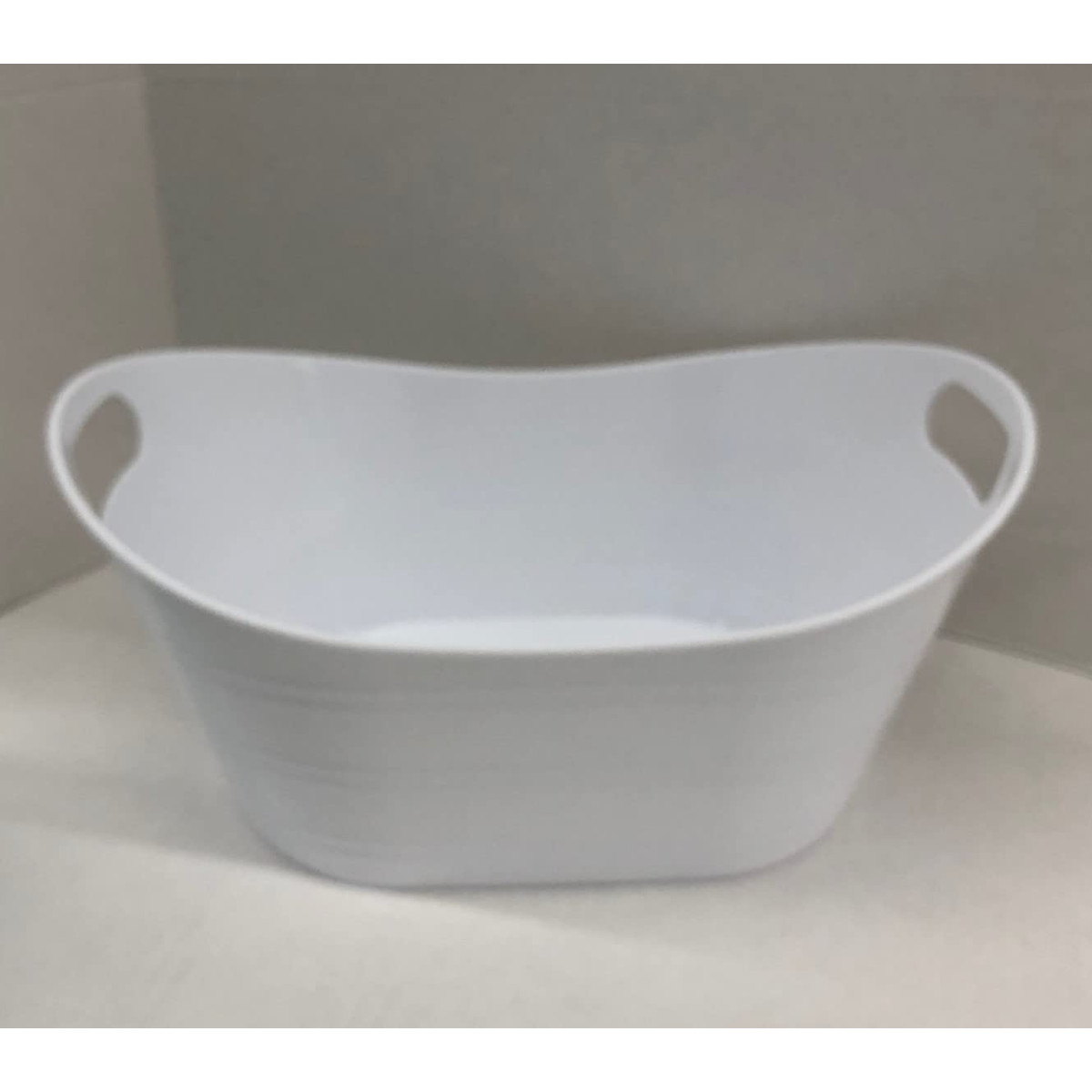 Set of 3 Flexible Oval Beverage Chilling Party Tubs with Handle 14.25x11x6.3, Multicolor