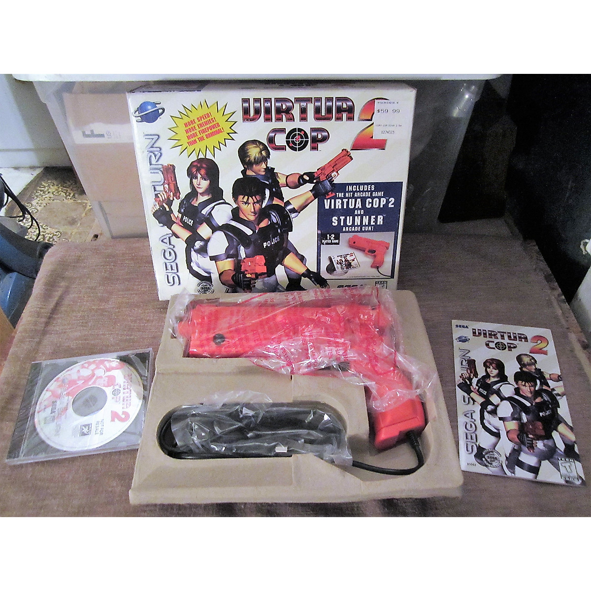Virtua Cop 2 w/ Stunner - Sega Saturn