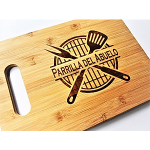 Parrilla del Abuelo Engraved Bamboo Wood 9.5x13 BBQ Cutting Board with Handle for Mexican Spanish Hispanic Grandfather or Father's Day