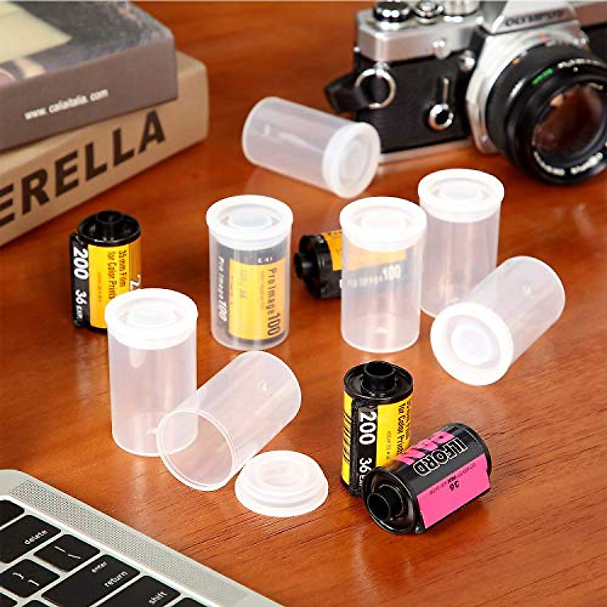 AKIRO Film Canisters with Caps 35 mm Empty Camera Reel Storage Containers Case Plastic Storage 15 Pack Transparent