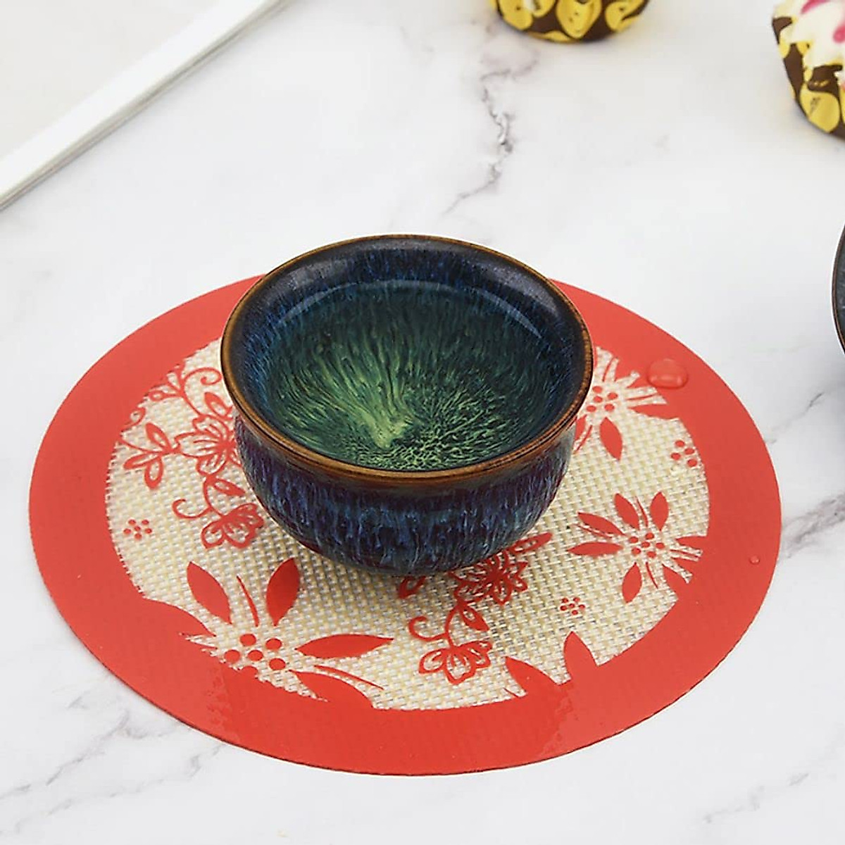 Round Silicone Baking Mats for Cake Pan - Food Grade Material, Reusable Silicone Mat for Baking Pan,Dough Roll Mats, Oven Liners for Bread/Tortilla/Macaron/Pastry/Pie/Bun/Pizza Pan (Yellow Red, 6PCS)