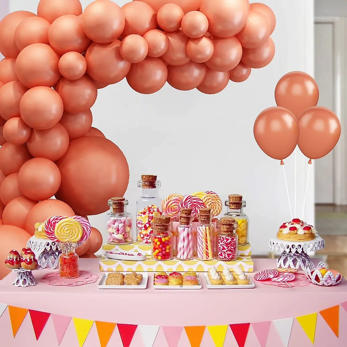 Orange Balloons, Retro Orange Garland Arch Kit, Round Shape Plain Party Balloons Pack, Orange Balloons Garland Kit for Kids Girls Birthday Wedding Baby Shower Festival Party Decorations