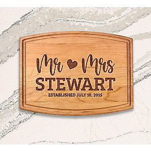 Personalized Mr & Mrs Cutting Board Wedding Gifts for Couple Custom Cutting Board Engraved Arched