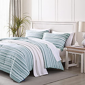Tommy Bahama - King Comforter Set, Cotton Reversible Bedding with Matching Shams, Home Decor for All Seasons (Clearwater Cay Blue, King)
