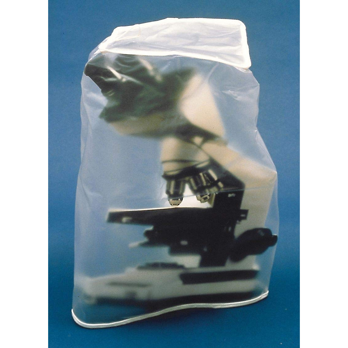 SP Bel-Art Vikem Vinyl Microscope Cover; 18 x 15 x 22 in. (F24304-0000)
