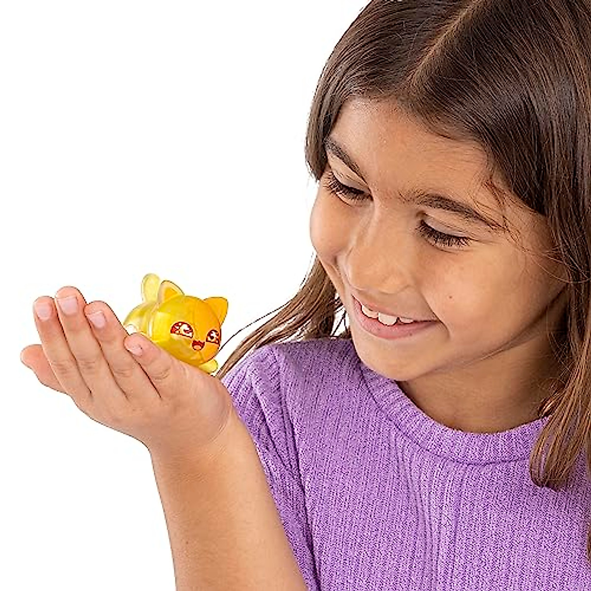 Aphmau Mystery MeeMeows Surprise Figures 6 Pack; Wildy Popular; 8 Possible Mini MeeMeows Figures to Collect, Including Donut / Fairy & Mermaid Cat