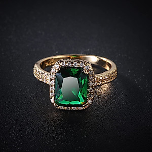 DCFSHEE Women's Classic Yellow Gold Plated Green Simulated Emerald Cocktail Solitaire Rings, Engagement Ring with Emerald Cut Gemstones CZ Birthstone Jewelery (US size 6)