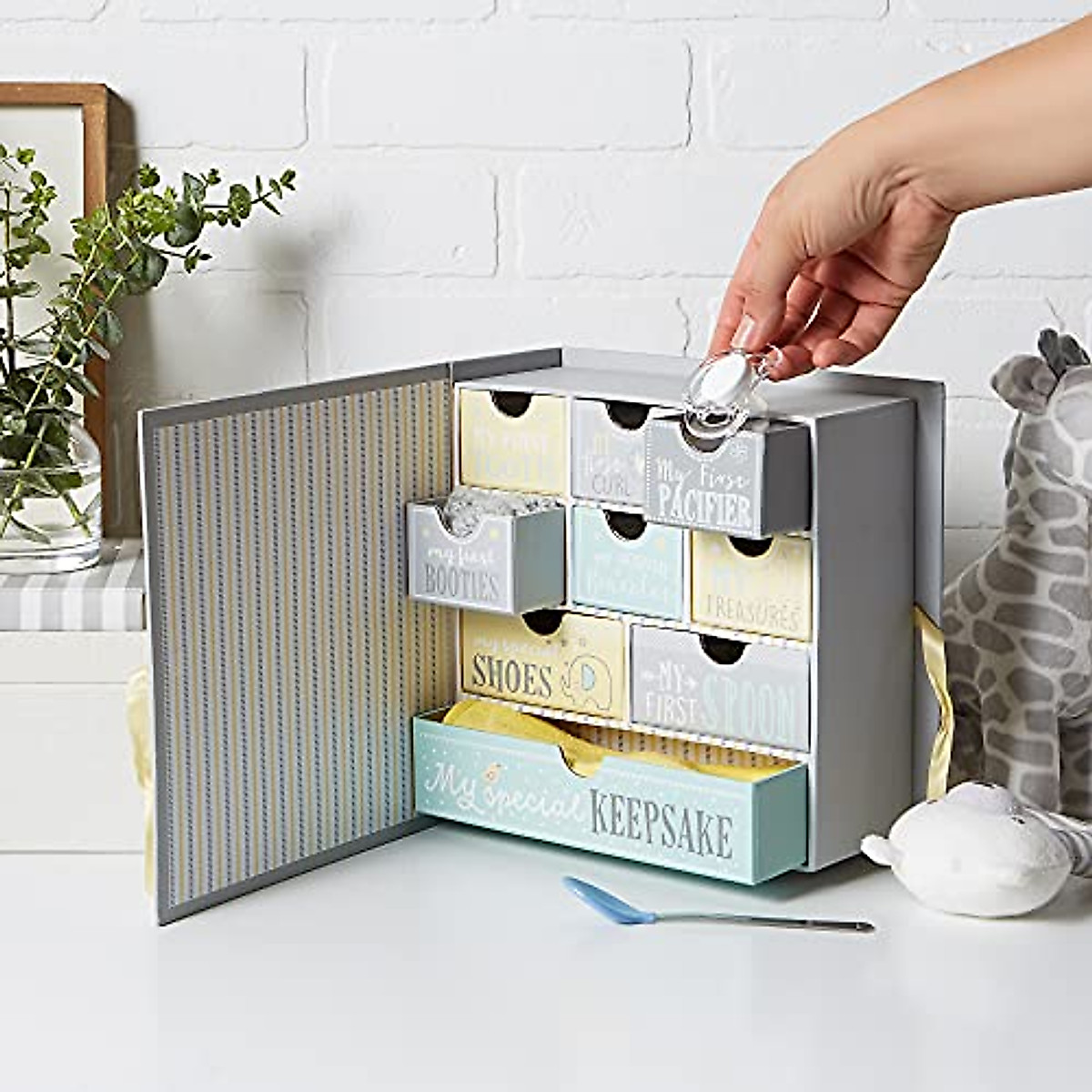 Votum Baby Keepsake Box for Treasured Memories, Moon & Stars - Lightweight, Handcrafted Baby Boxes with 9 Labeled Compartments for First Memories - Gender Neutral Baby Shower Gifts for Girls, Boys