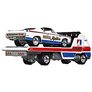 Hot Wheels Team Transport Wide Open with '70 AMC Rebel Machine